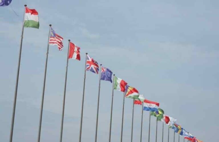 Quel est le nombre de pays dans le monde en 2026 ?- LMAC
